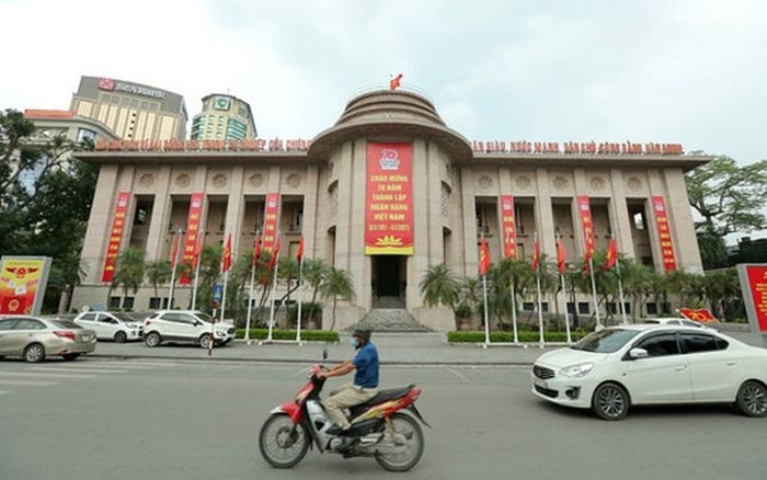 Chuyên gia: Bất ngờ giảm lãi suất điều hành, NHNN đã trở lại xu hướng ...